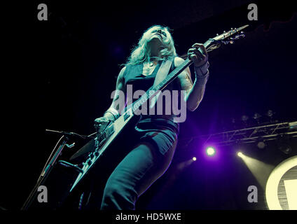 L7 performing at Manchester O2 Ritz Featuring: L7, Suzi Gardner, Donita ...