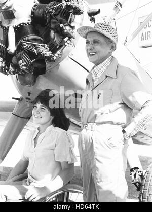 SKYWARD, (from left): Suzy Gilstrap, Bette Davis, 1980. © Major H Prod ...