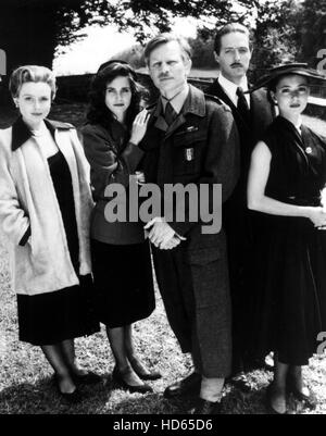 TILL WE MEET AGAIN, Lucy Gutteridge, Mia Sara, Courteney Cox, 1989. (c ...