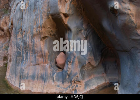 Black Schist Grand Canyon Vishnu Basement Rocks Stock Photo - Alamy