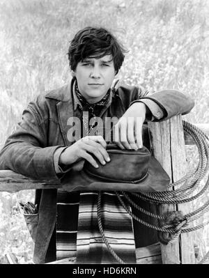 THE MEN FROM SHILOH (aka THE VIRGINIAN), Doug McClure, Desi Arnaz ...