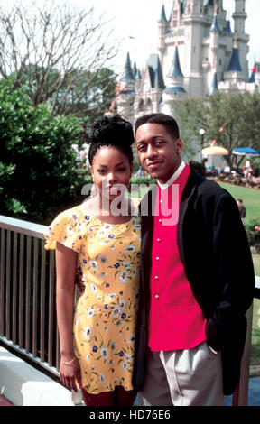 FAMILY MATTERS, Jaleel White, Kellie Shanygne Williams (in photo) in ...
