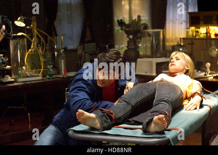 SMALLVILLE, Allison Mack, Tom Welling, 'Labyrinth', (Season 6, aired ...