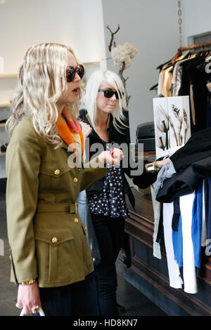 THE RACHEL ZOE PROJECT, (from left): Eric Sartori, Rachel Zoe, Marisa ...