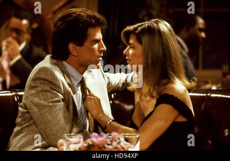 CHEERS, Ted Danson, Kirstie Alley, 1982-93. 200th episode Stock Photo ...