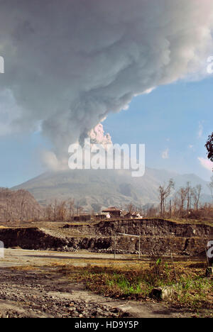 2010 Eruption at Mount Merapi, Indonesia (MODIS Stock Photo - Alamy