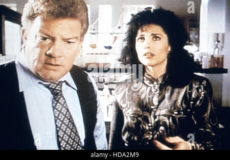 HUNTER, (from left): Stepfanie Kramer, Fred Dryer, Charles Hallahan ...