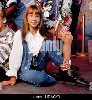 THE ALL NEW MICKEY MOUSE CLUB (aka MMC), Keri Russell (center, front ...
