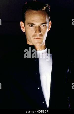 INVASION (aka ROBIN COOK'S INVASION), 1997. photo: Chris Haston ...