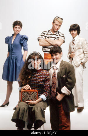SQUARE PEGS, Tracy Nelson, Sarah Jessica Parker, Merritt Butrick, Amy ...