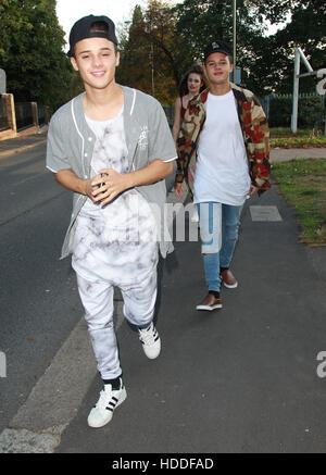 X factor live finalists arrive for the first day of dance rehearsals ...