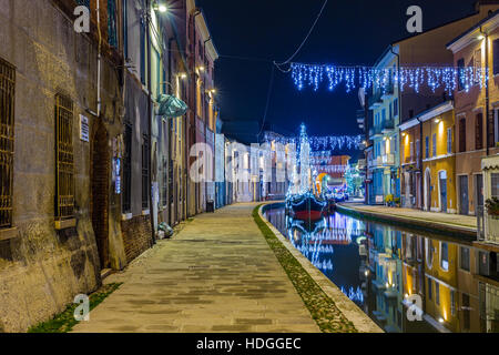 night view of lagoon city during Christmas Stock Photo - Alamy