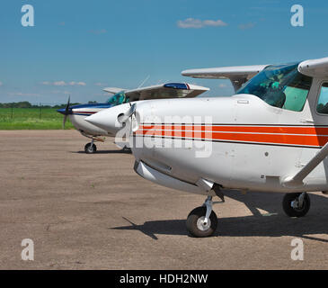 A small light aircraft of general aviation had an accident as it ...