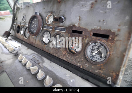 Abandoned and derelict diesel shunting engine in a German rail yard ...