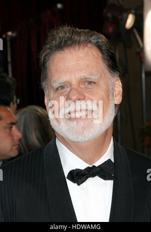 LOS ANGELES - FEB 27: Taylor Misiak at the "Dave" Premiere Screening ...