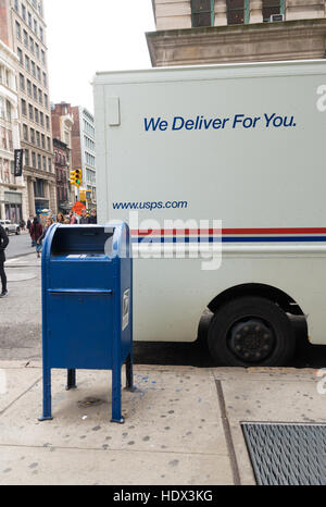 USPS truck, New York, USA - US Post Office vehicle Stock Photo - Alamy