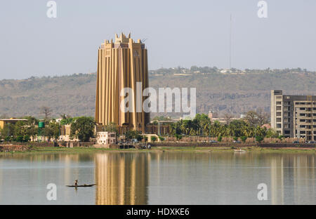 view of BCEAO Bank tower and Niger River, Bamako, Mali Stock Photo - Alamy