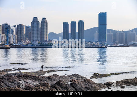 Dalian evening city building Stock Photo - Alamy