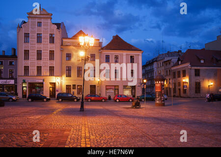 New Town Square (Rynek Nowomiejski) at dusk in city of Torun, Poland ...