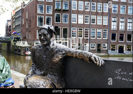 Statue of Alida Bosshardt (Major Bosshardt) of the Salvation Army in ...