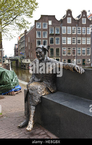 Statue of Alida Bosshardt (Major Bosshardt) of the Salvation Army in ...