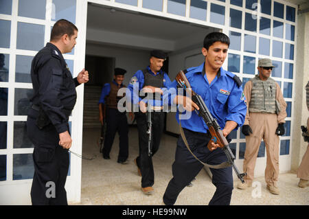 U.S. Airmen from Detachment 3, 732nd Expeditionary Security Forces ...
