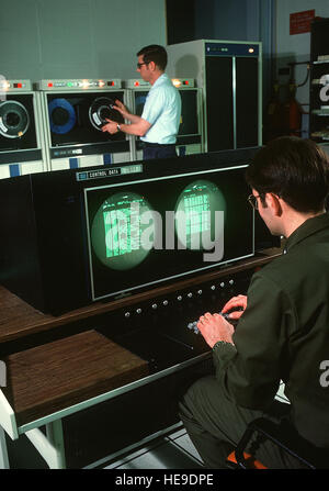 The COBRA DANE phased-array radar system, consisting of 34,000 antennas ...