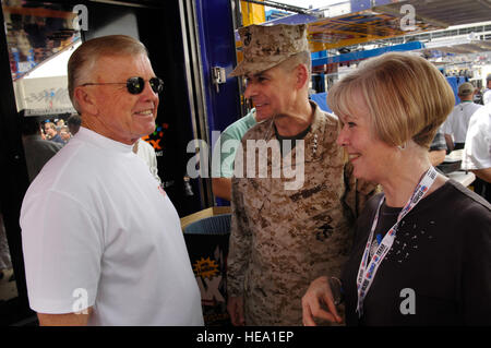 Air Force head coach Joe Scott gestures during the first half of an ...
