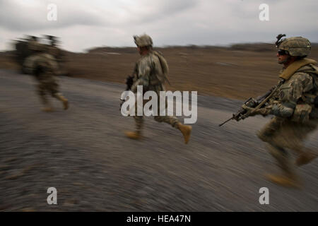 Soldiers dismount from a Stryker vehicle Stock Photo - Alamy