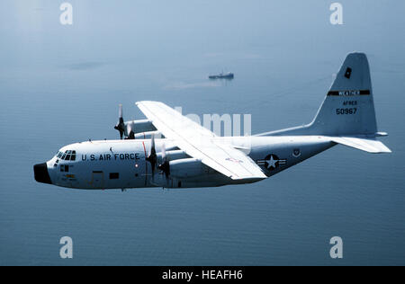 US Air Force WC-130H Hercules aircraft Stock Photo - Alamy