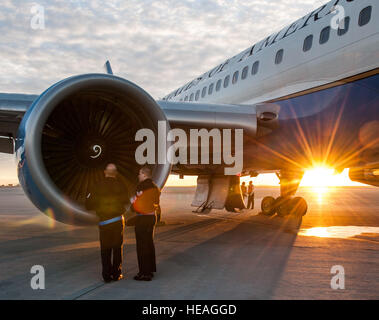 Tech Sgt. Chris Marsh, an 89th Maintenance Group flying crew chief ...