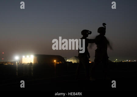 Soldiers from 526th Brigade Support Battalion, 2nd Brigade Combat Team ...