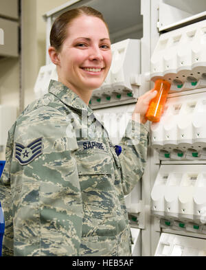U.S. Air Force award winners with TEC Commander, Col. Roxanne Toy ...