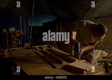 Master Sgt. Jason Reininger, 451st Expeditionary Aeromedical Evacuation ...