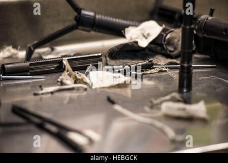 M4 carbine with ammunition on US Army uniform Stock Photo - Alamy