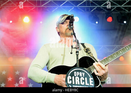 Country singer Trace Adkins during a segment of the "Late Late Show ...