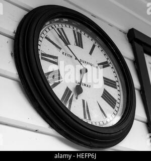 United Kingdom, Scotland, Moray, Keith, flock of sheep on the pasture ...