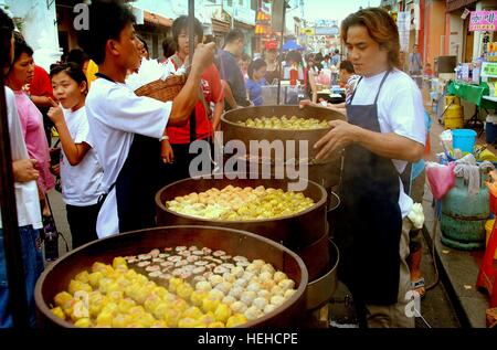 Food vendor at Jonker Walk Night Market, Malacca, Malaysia Stock Photo ...