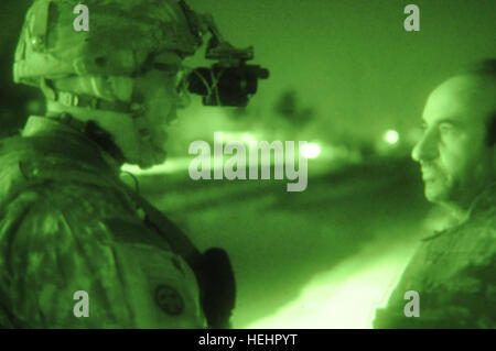 From left to right, the 5th Iraqi Army Division commander, the Balad ...