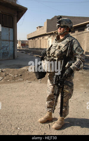 Soldiers of 2nd Battalion, 9th Regiment, 2nd U.S. Infantry Division ...