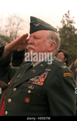 Retired Army COL. Lewis Millett, far right, a Korean War Medal of Honor ...