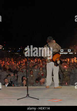Toby Keith performs as part of a USO tour visiting Guantanamo Bay ...