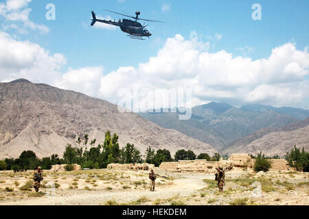 U.S. Soldiers from 2-35 Infantry Battalion, 3rd Brigade Combat Team ...