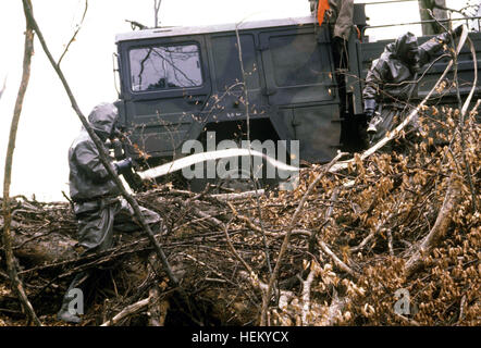 West German soldiers wearing nuclear-biological-chemical (NBC ...