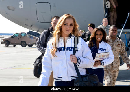 BAGRAM AIRFIELD, Afghanistan – Dallas Cowboys Cheerleader Lynlee Allen ...