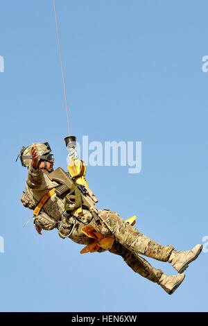 Leading Aircraftman Lance Day from the Royal Australian Air Force ...