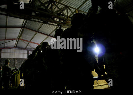 Soldiers from 426th Brigade Support Battalion, 1st Brigade Combat Team ...