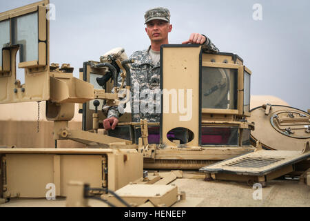 Staff Sgt. Gregory Hennon, master gunner, 1st Battalion, 67th Armor ...
