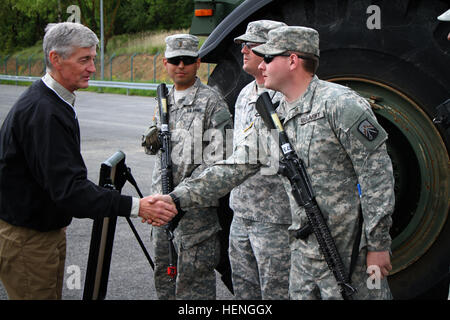 U.S. Army Rough Terrain Container Handler. RTCH Stock Photo - Alamy
