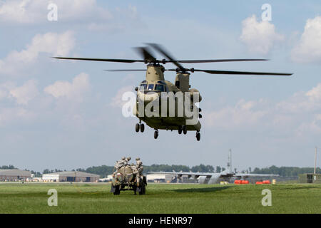 Soldiers of the 129th Combat Sustainment Support Battalion, 101st ...